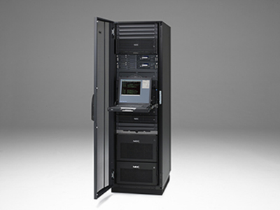 NECがメインフレームACOS中型機の新モデル、19インチラックに収容可能に | IT Leaders