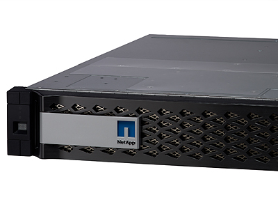 ネットアップ、統合ストレージ新機種「FAS2720A」を販売、中小企業向けに実効15TBで120万円 | IT Leaders